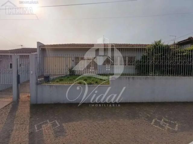 Casa / Sobrado para Venda em Ponta Grossa/PR Uvaranas 5 Quartos