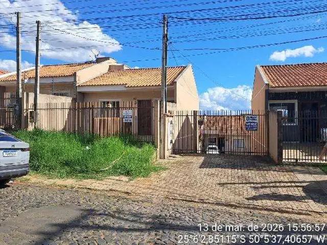 Casa / Sobrado para Venda em Ponta Grossa/PR Uvaranas 2 Quartos