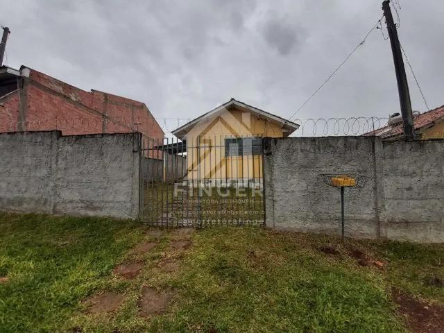 Casa / Sobrado para Venda em Ponta Grossa/PR Uvaranas 2 Quartos