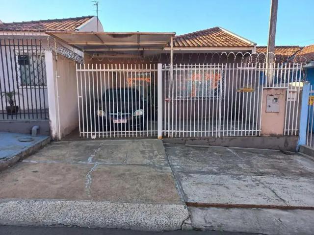 Casa / Sobrado para Venda em Ponta Grossa/PR Uvaranas 2 Quartos