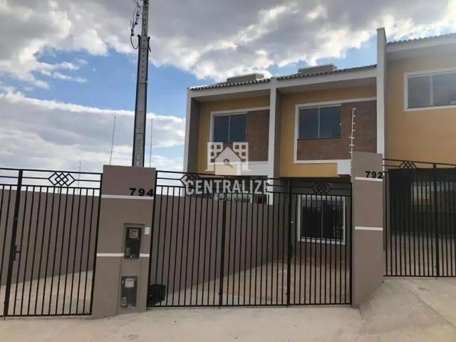 Casa / Sobrado para Venda em Ponta Grossa/PR Uvaranas 2 Quartos