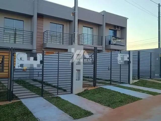 Casa / Sobrado para Venda em Ponta Grossa/PR Uvaranas 2 Quartos