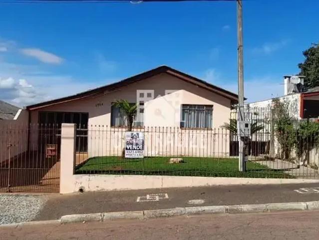 Casa / Sobrado para Venda em Ponta Grossa/PR Uvaranas 2 Quartos