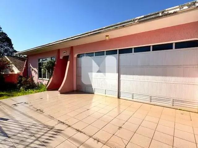 Casa / Sobrado para Venda em Ponta Grossa/PR Uvaranas 3 Quartos
