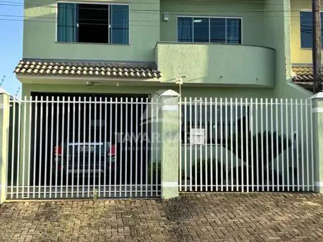 Casa / Sobrado para Venda em Ponta Grossa/PR Uvaranas 3 Quartos