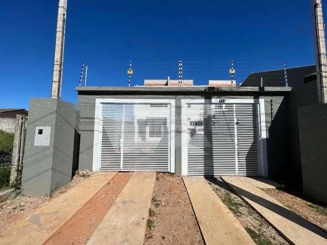Casa / Sobrado para Venda em Ponta Grossa/PR Uvaranas 3 Quartos