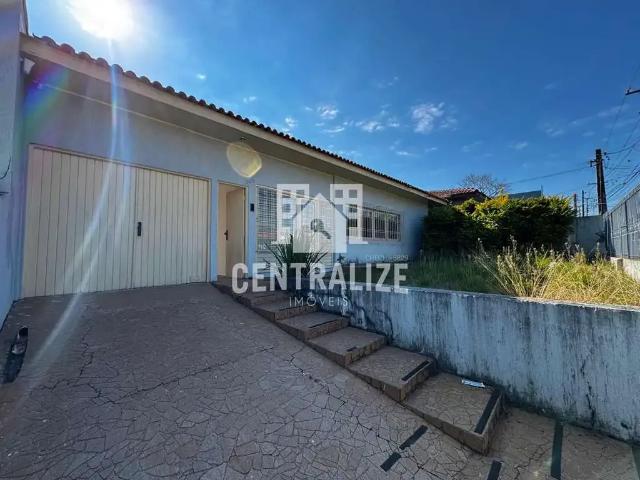 Casa / Sobrado para Venda em Ponta Grossa/PR Uvaranas 3 Quartos