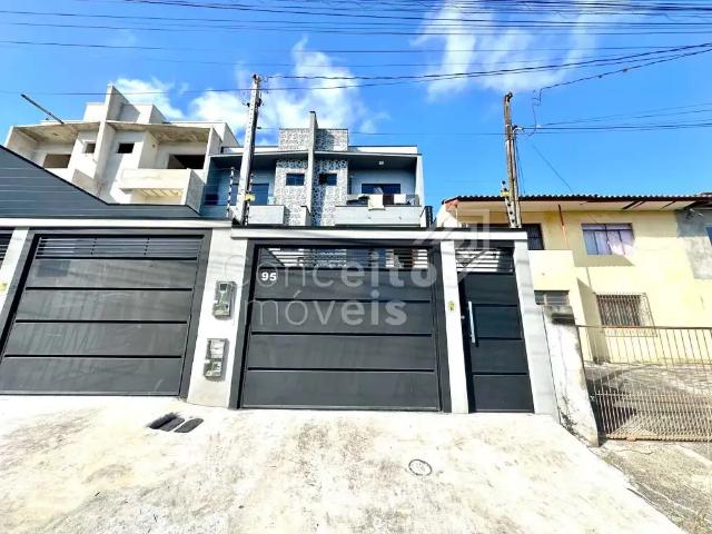 Casa / Sobrado para Venda em Ponta Grossa/PR Uvaranas 3 Quartos