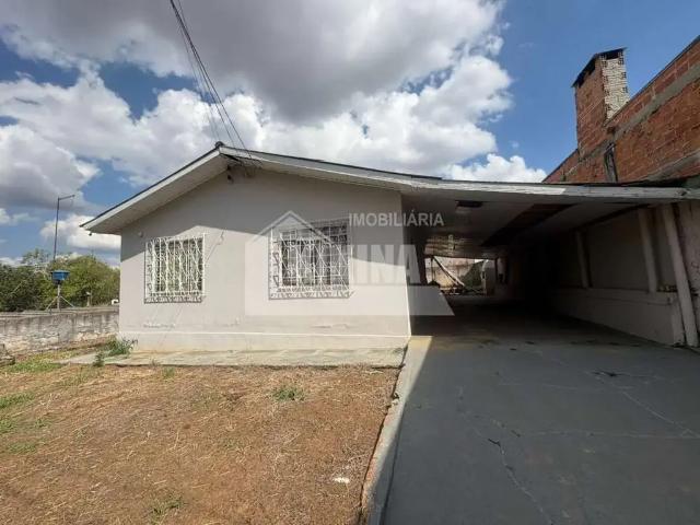 Casa / Sobrado para Venda em Ponta Grossa/PR Uvaranas 3 Quartos