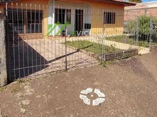 Casa / Sobrado para Venda em Ponta Grossa/PR Uvaranas 3 Quartos