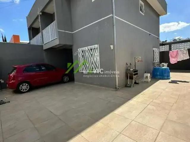 Casa / Sobrado para Venda em Ponta Grossa/PR Uvaranas 3 Quartos