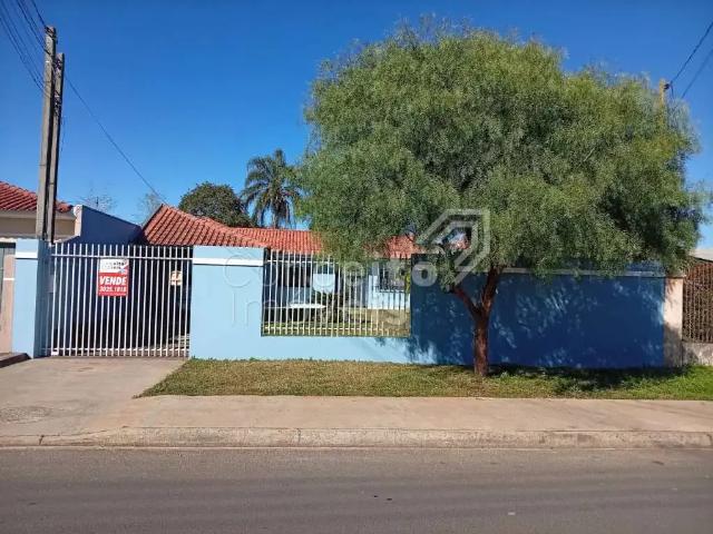 Casa / Sobrado para Venda em Ponta Grossa/PR Uvaranas 3 Quartos