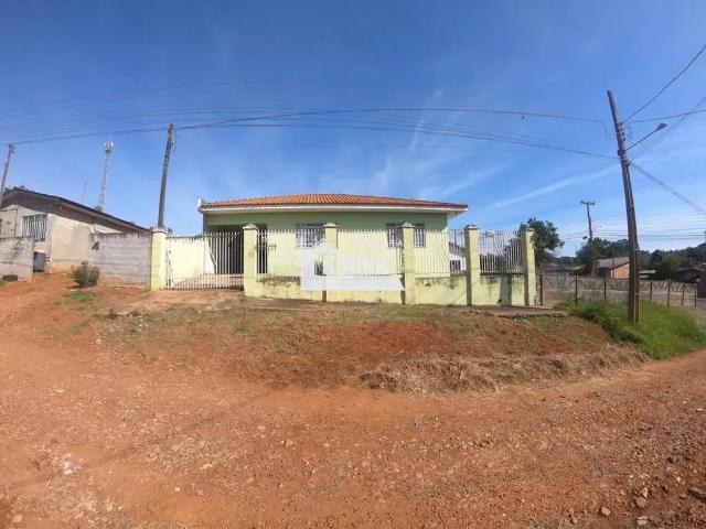 Casa / Sobrado para Venda em Ponta Grossa/PR Uvaranas 3 Quartos