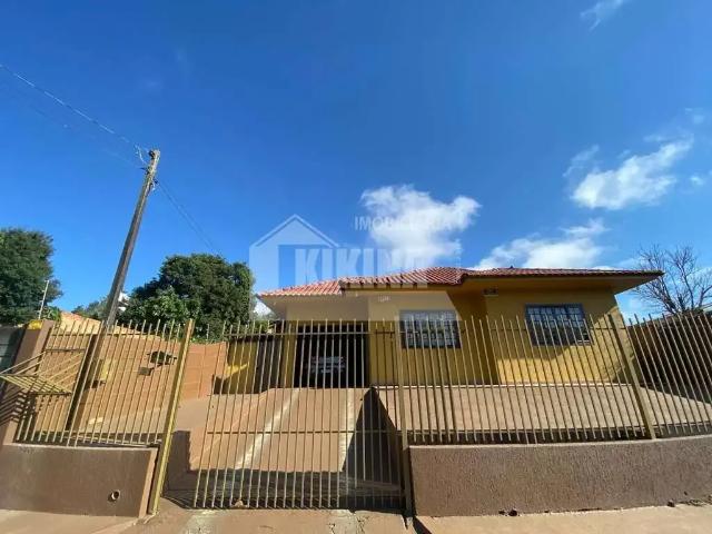 Casa / Sobrado para Venda em Ponta Grossa/PR Uvaranas 3 Quartos