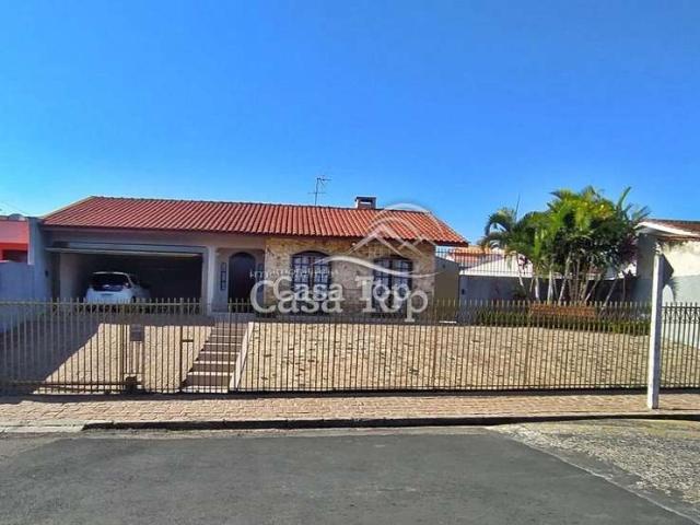 Casa / Sobrado para Venda em Ponta Grossa/PR Uvaranas 3 Quartos
