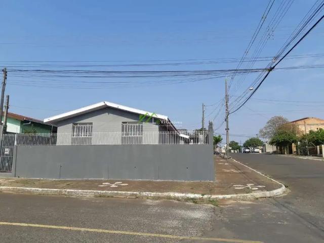 Casa / Sobrado para Venda em Ponta Grossa/PR Uvaranas 3 Quartos