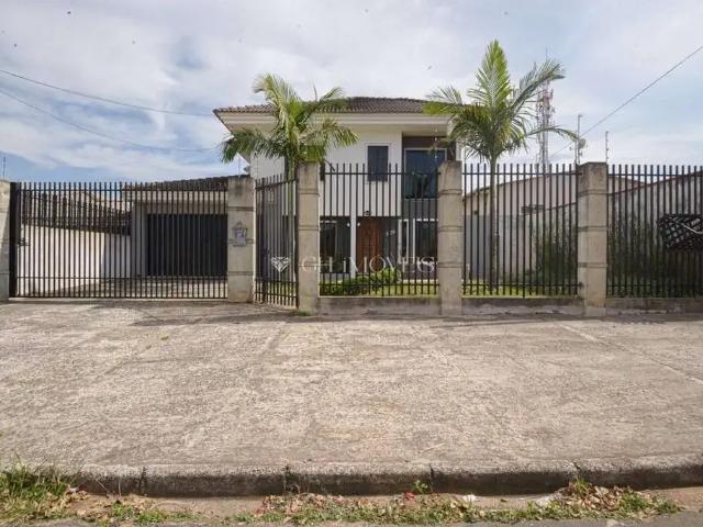 Casa / Sobrado para Venda em Ponta Grossa/PR Uvaranas 3 Quartos