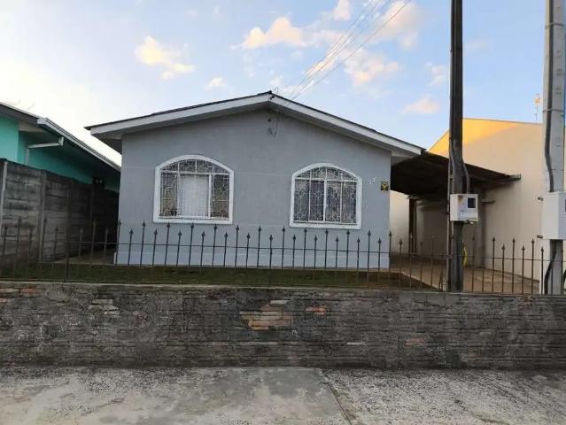 Casa / Sobrado para Venda em Ponta Grossa/PR Uvaranas 3 Quartos