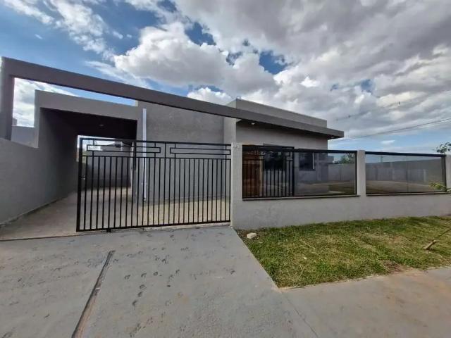 Casa / Sobrado para Venda em Ponta Grossa/PR Uvaranas 3 Quartos