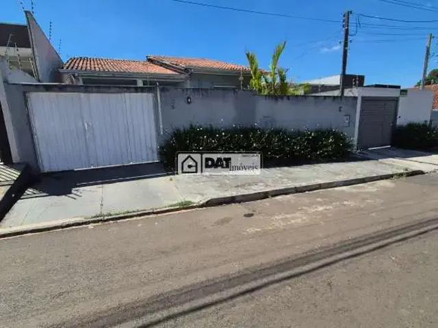 Casa / Sobrado para Venda em Ponta Grossa/PR Uvaranas 3 Quartos