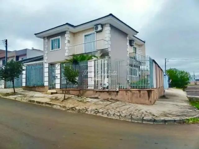 Casa / Sobrado para Venda em Ponta Grossa/PR Uvaranas 3 Quartos