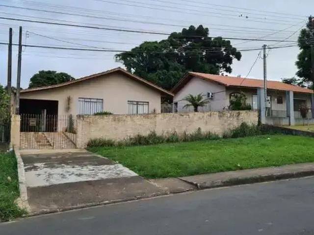 Casa / Sobrado para Venda em Ponta Grossa/PR Uvaranas 3 Quartos