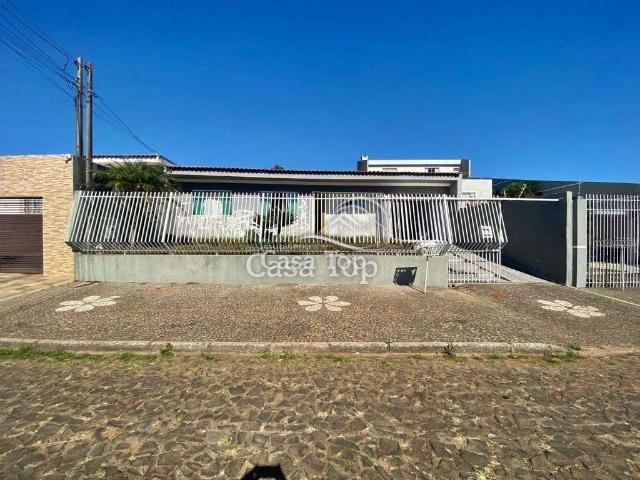 Casa / Sobrado para Venda em Ponta Grossa/PR Uvaranas 3 Quartos