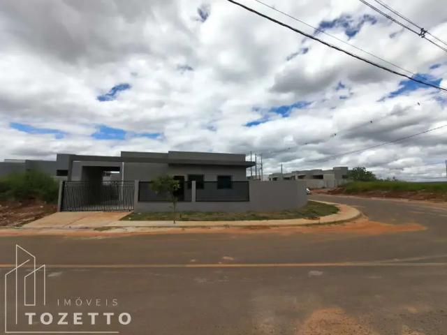 Casa / Sobrado para Venda em Ponta Grossa/PR Uvaranas 3 Quartos