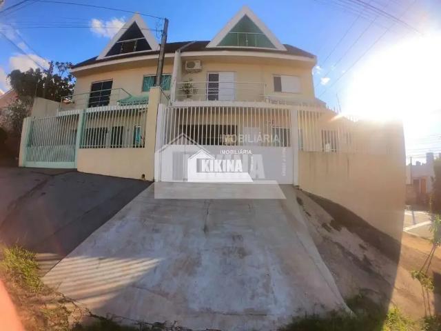 Casa / Sobrado para Venda em Ponta Grossa/PR Uvaranas 3 Quartos