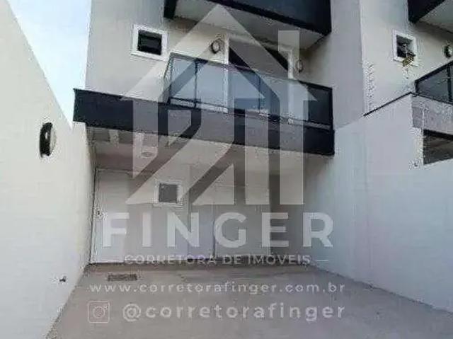 Casa / Sobrado para Venda em Ponta Grossa/PR Uvaranas 3 Quartos