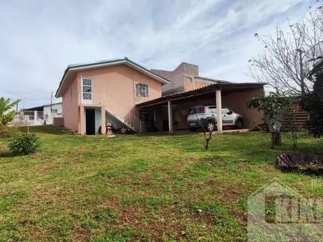 Casa / Sobrado para Venda em Ponta Grossa/PR Uvaranas 3 Quartos