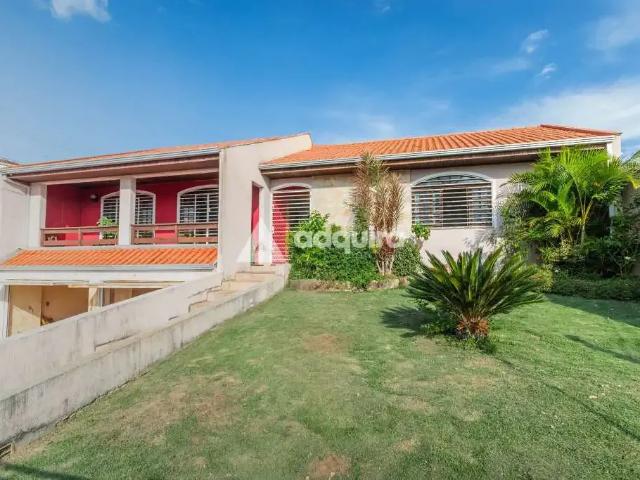 Casa / Sobrado para Venda em Ponta Grossa/PR Uvaranas 3 Quartos
