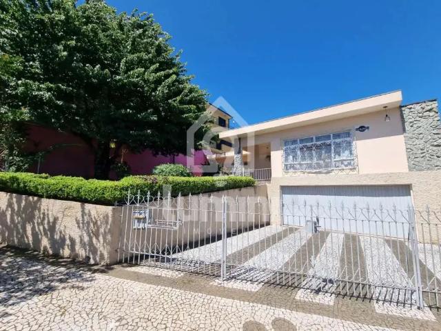 Casa / Sobrado para Venda em Ponta Grossa/PR Uvaranas 3 Quartos