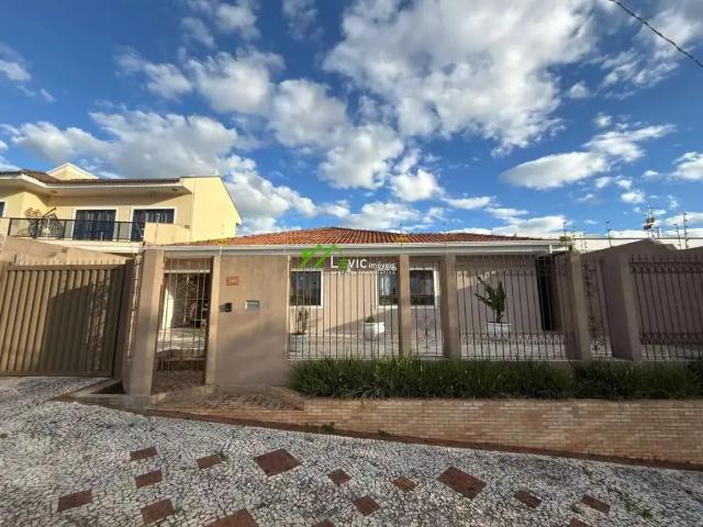 Casa / Sobrado para Venda em Ponta Grossa/PR Uvaranas 3 Quartos