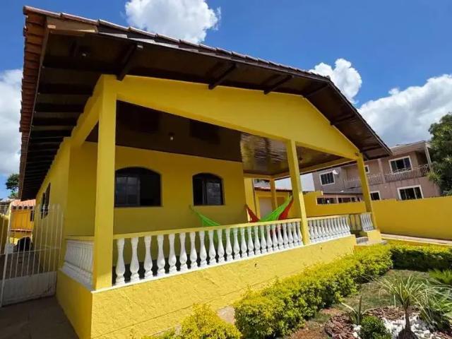 Casa / Sobrado para Venda em Ponta Grossa/PR Uvaranas 3 Quartos