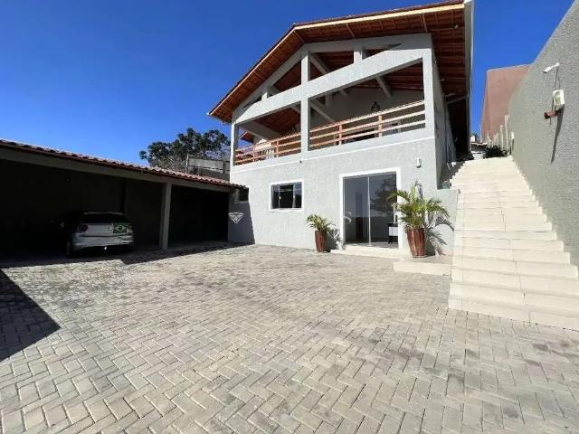 Casa / Sobrado para Venda em Ponta Grossa/PR Uvaranas 3 Quartos