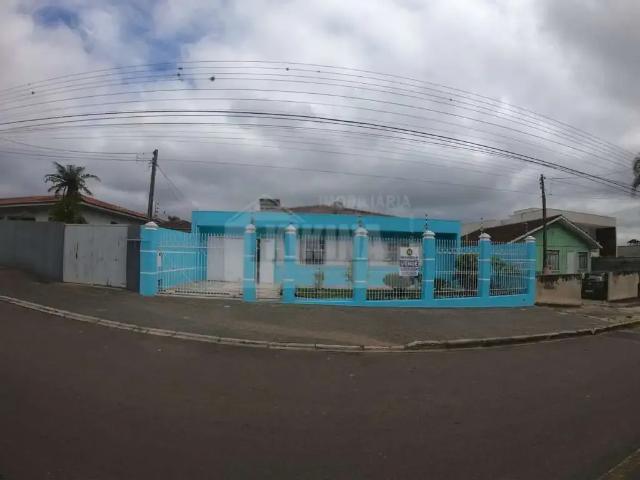 Casa / Sobrado para Venda em Ponta Grossa/PR Uvaranas 3 Quartos