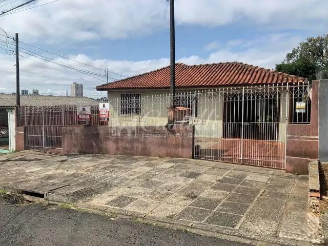 Casa / Sobrado para Venda em Ponta Grossa/PR Boa Vista 3 Quartos