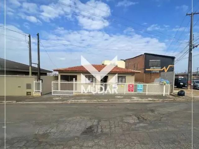Casa / Sobrado para Venda em Ponta Grossa/PR Boa Vista 3 Quartos