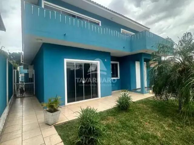 Casa / Sobrado para Venda em Ponta Grossa/PR Boa Vista 5 Quartos