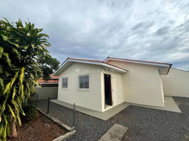 Casa / Sobrado para Venda em Ponta Grossa/PR Cará cará 3 Quartos