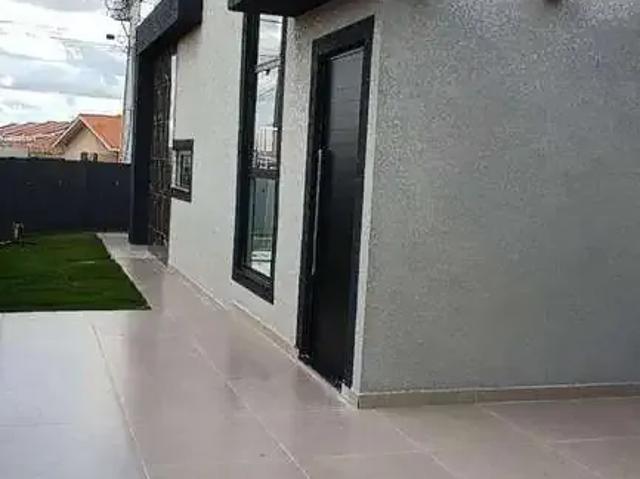 Casa / Sobrado para Venda em Ponta Grossa/PR Cará cará 3 Quartos