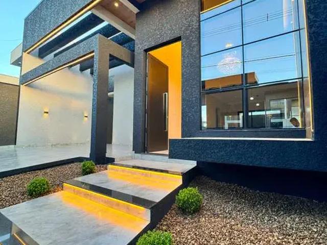 Casa / Sobrado para Venda em Ponta Grossa/PR Cará cará 3 Quartos