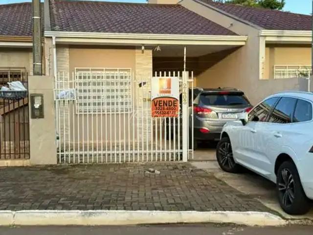Casa / Sobrado para Venda em Ponta Grossa/PR Cará cará 3 Quartos
