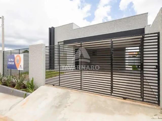Casa / Sobrado para Venda em Ponta Grossa/PR Cará cará 3 Quartos