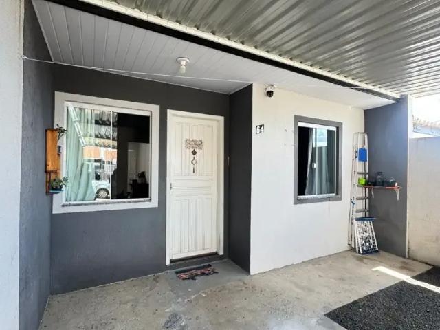 Casa / Sobrado para Venda em Ponta Grossa/PR Cará cará 2 Quartos