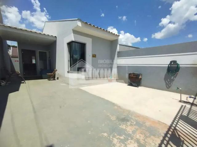 Casa / Sobrado para Venda em Ponta Grossa/PR Cará cará 2 Quartos