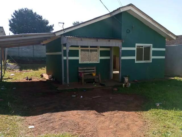 Casa / Sobrado para Venda em Ponta Grossa/PR Cará cará 2 Quartos