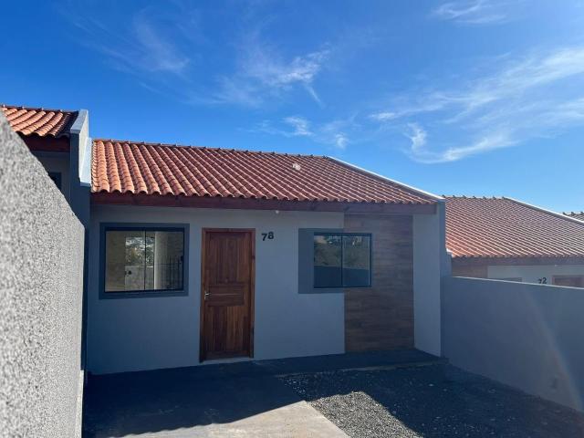 Casa / Sobrado para Venda em Ponta Grossa/PR Cará cará 2 Quartos