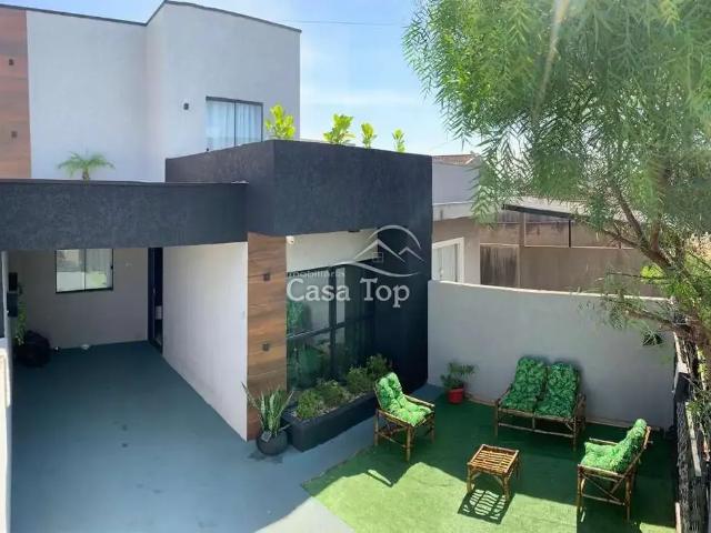 Casa / Sobrado para Venda em Ponta Grossa/PR Cará cará 4 Quartos